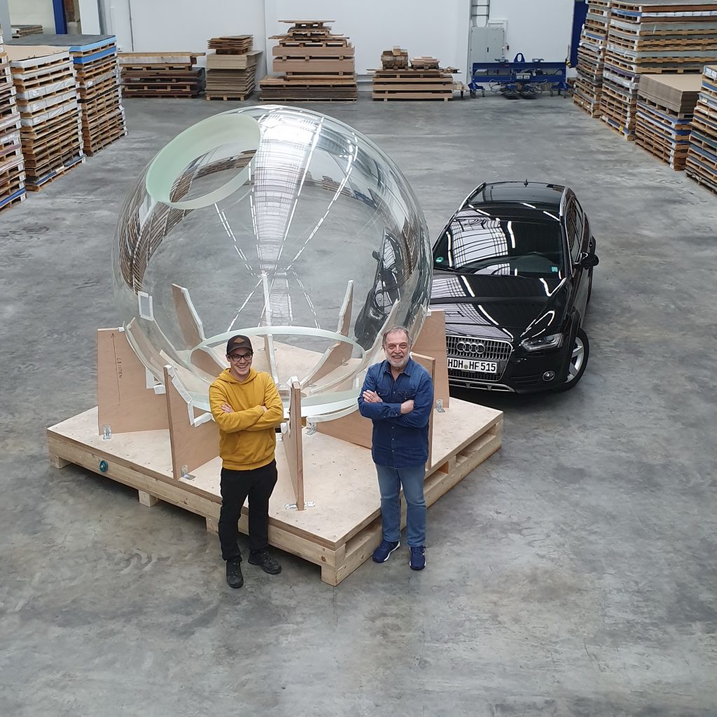 Sphere pressure body for Triton Passenger Submersible 3300/6 - Heinz ...